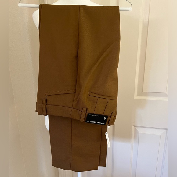 Banana Republic | Pants & Jumpsuits | Nwt High Rise Suit Pant With Back ...